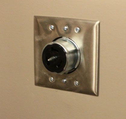 Hubbell Wiring Device-Kellems CS8369 Locking Device Receptacle – Wirenco